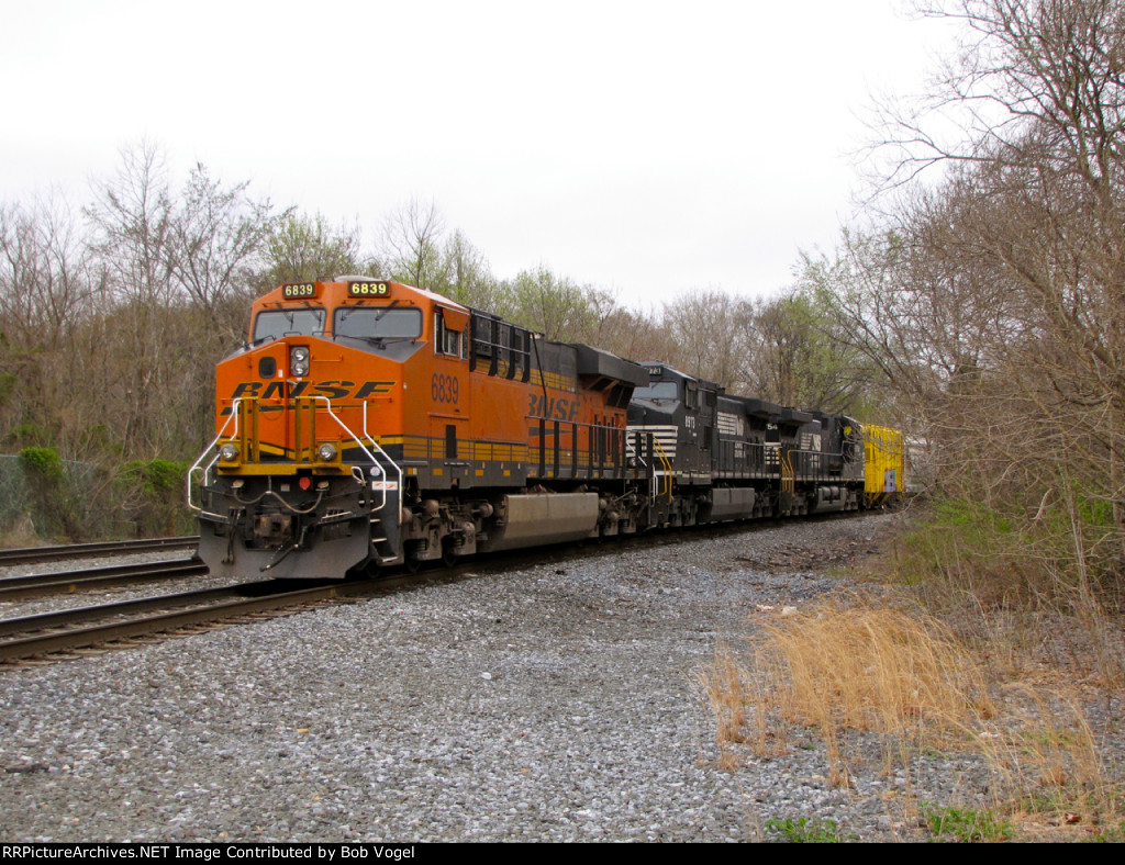 BNSF 6839